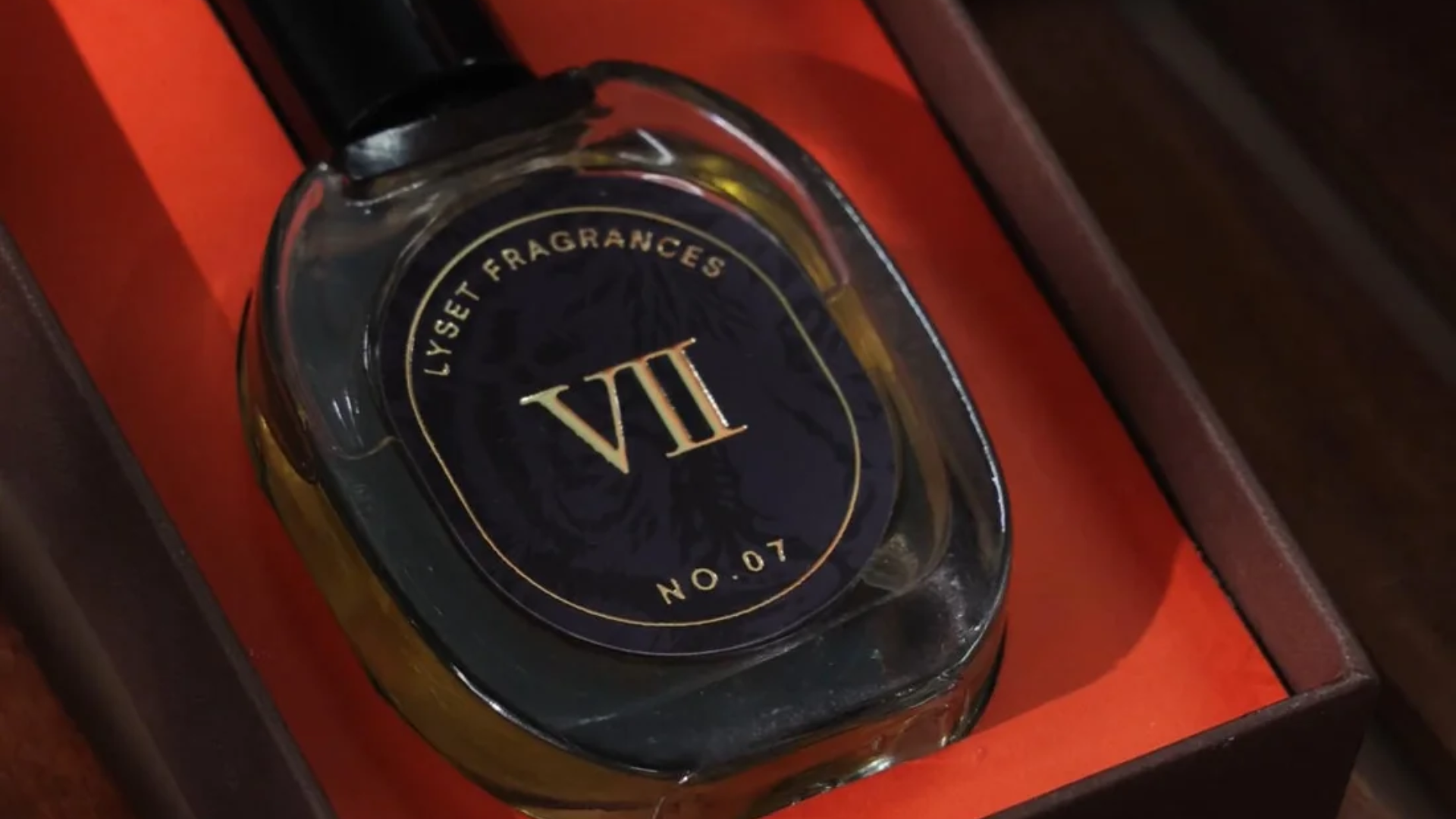 NO. 7 Perfume for Men: A Masterpiece of Fragrance – Lyset Fragrances